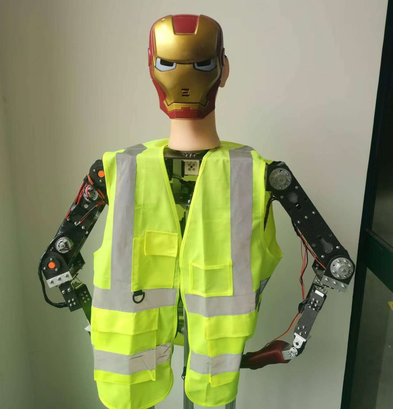 Redundant Drive Mechanism Model